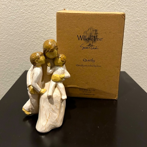 Willow Tree | Art | Willow Tree Quietly Sculpted Handpainted Figure ...